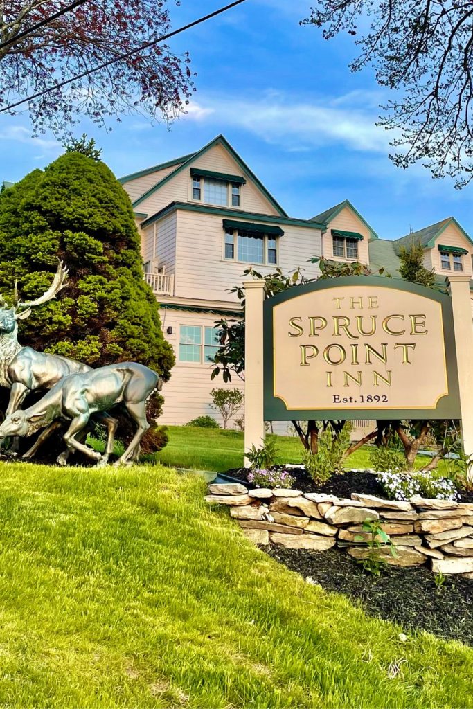 Spruce Point Inn Resort & Spa in Boothbay Harbor, ME - Shorelines ...
